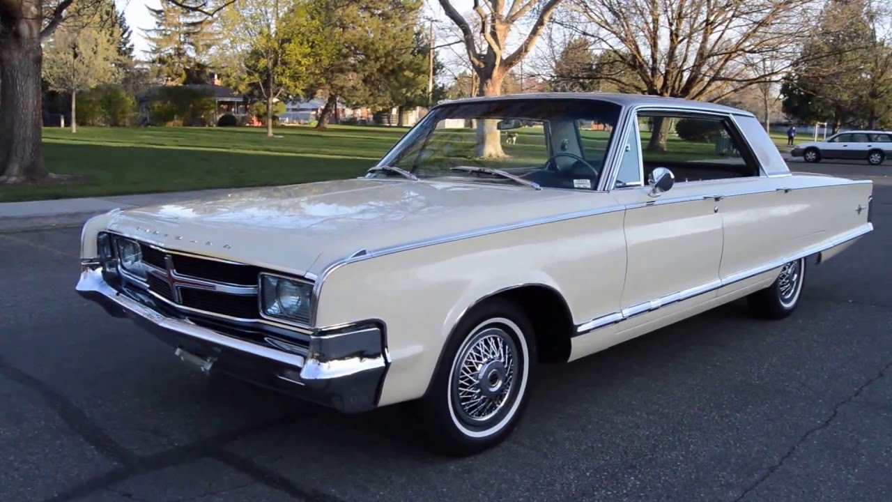 The History and Evolution of the Chrysler 300