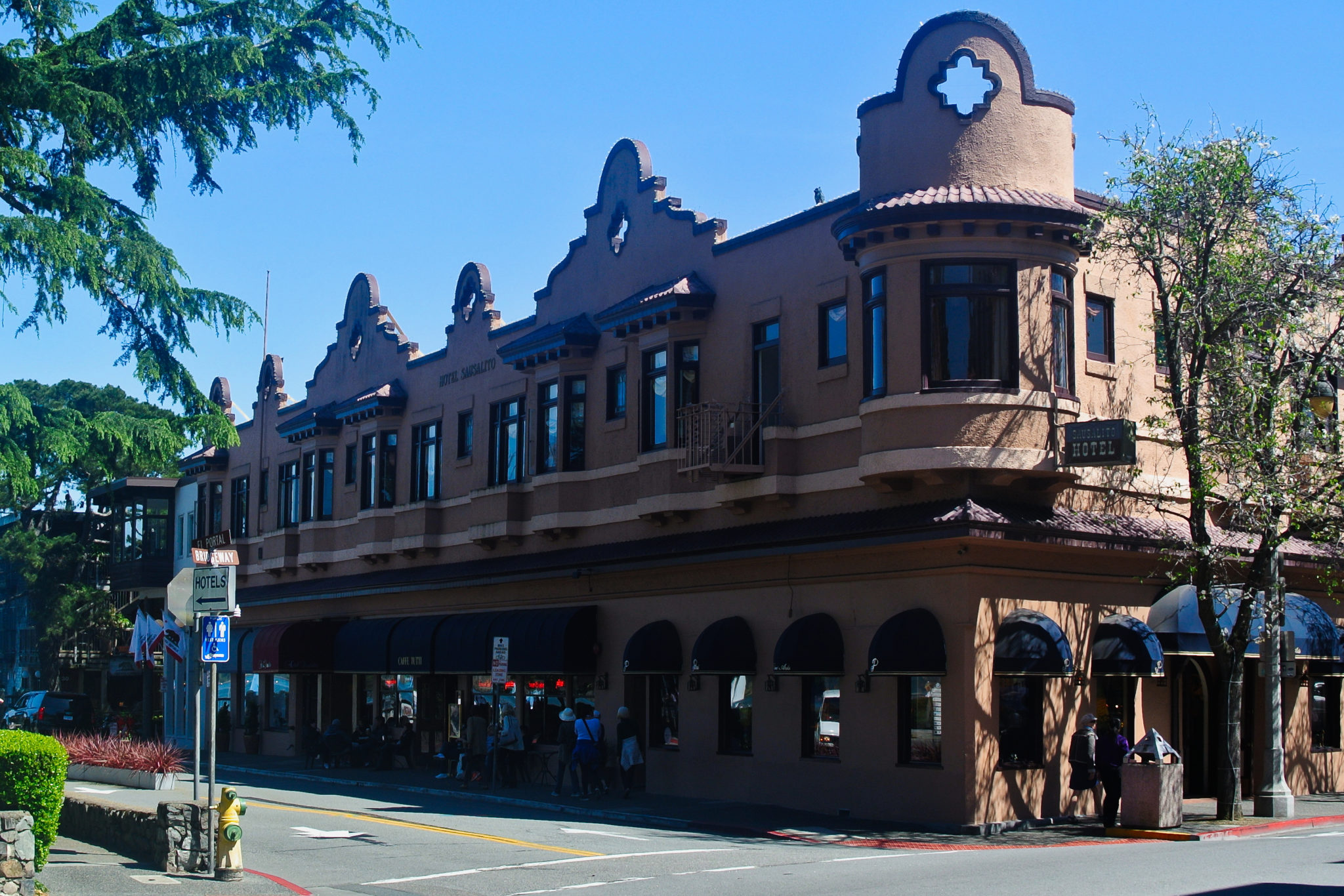 The 10 Best Seafood Restaurants in Sausalito, CA