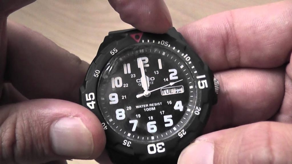 The 10 Best Waterproof Watches Under $100