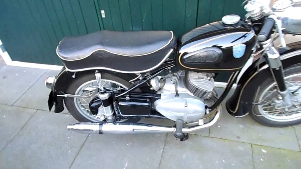 Remembering the 1952 Adler M 250 S